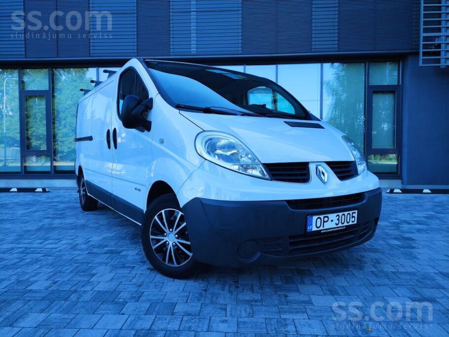 Balts Renault Trafic 2007 Rīga, ar dzinēja tilpumu 2.00 L un nobraukumu 203 tūkst. km par 4490 €, foto 1 vietnē AUTOMOTO.COM.LV