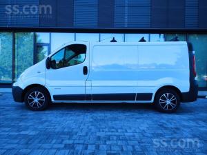 Balts Renault Trafic 2007 Rīga, ar dzinēja tilpumu 2.00 L un nobraukumu 203 tūkst. km par 4490 €, foto 6 vietnē AUTOMOTO.COM.LV