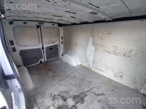 Balts Renault Trafic 2007 Rīga, ar dzinēja tilpumu 2.00 L un nobraukumu 203 tūkst. km par 4490 €, foto 14 vietnē AUTOMOTO.COM.LV