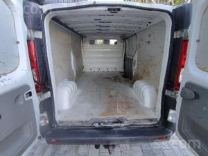 Balts Renault Trafic 2007 Rīga, ar dzinēja tilpumu 2.00 L un nobraukumu 203 tūkst. km par 4490 €, foto 15 vietnē AUTOMOTO.COM.LV