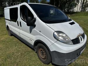 White Renault Trafic 2007 in Daugavpils, with an engine capacity of 2.00 L and mileage of 406 thousand km for 3600 €, photo 4 on AUTOMOTO.COM.LV
