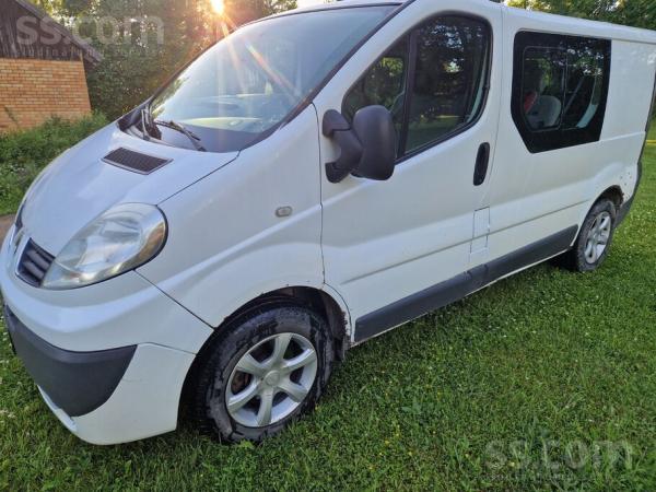 Balts Renault Trafic 2008 Rīga, ar dzinēja tilpumu 2.00 L un nobraukumu 319 tūkst. km par 3200 €, foto 2 vietnē AUTOMOTO.COM.LV