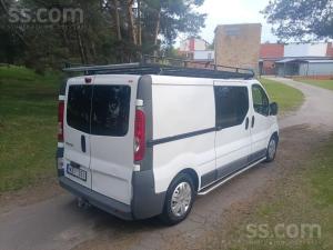 White Renault Trafic 2008 in Riga, with an engine capacity of 2.00 L and mileage of 218 thousand km for 5500 €, photo 4 on AUTOMOTO.COM.LV