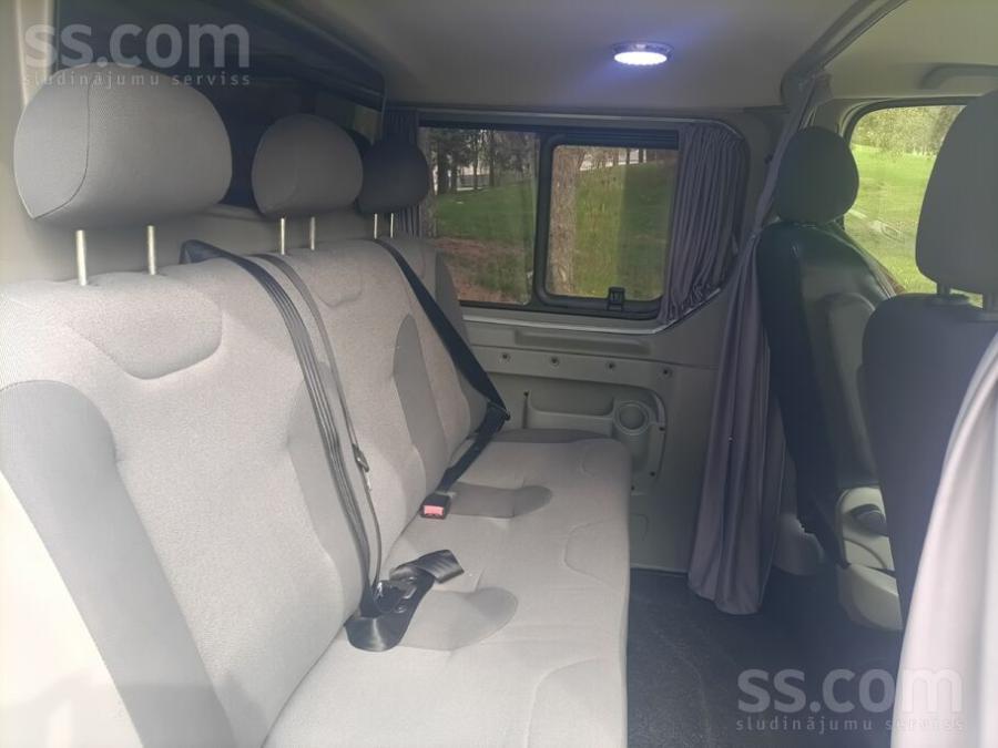 White Renault Trafic 2008 in Riga, with an engine capacity of 2.00 L and mileage of 218 thousand km for 5500 €, photo 12 on AUTOMOTO.COM.LV
