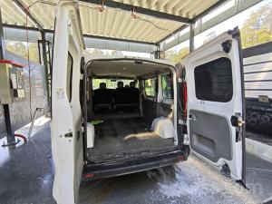 White Renault Trafic 2008 in Riga, with an engine capacity of 1.90 L and mileage of 490 thousand km for 2990 €, photo 11 on AUTOMOTO.COM.LV