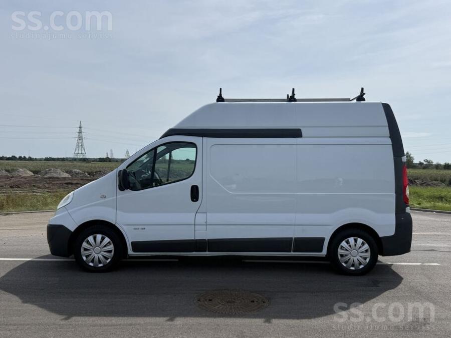 Balts Renault Trafic 2008 Liepāja, ar dzinēja tilpumu 2.00 L un nobraukumu 136 tūkst. km par 5900 €, foto 7 vietnē AUTOMOTO.COM.LV
