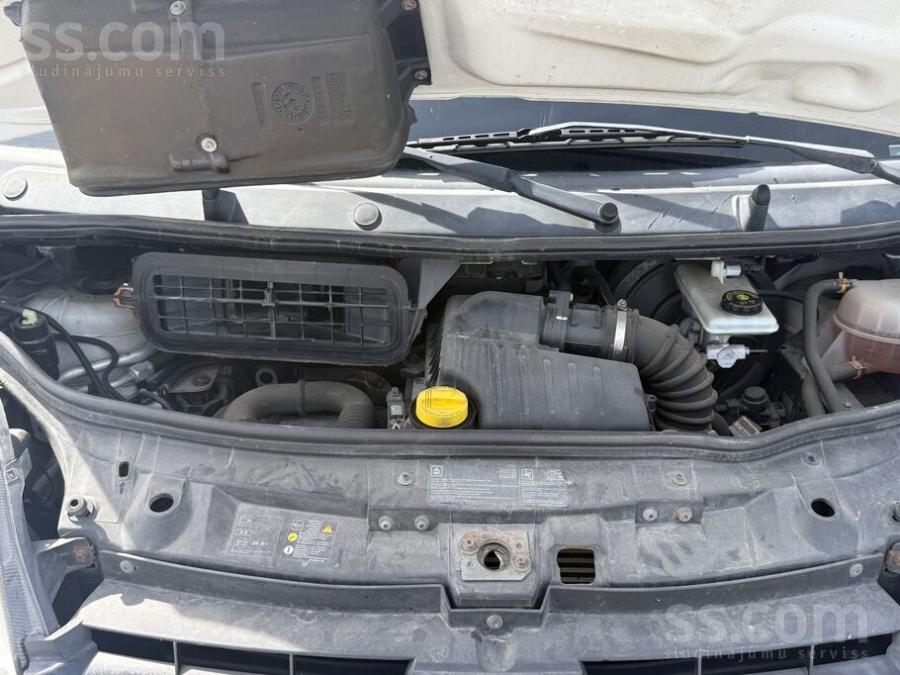 Balts Renault Trafic 2008 Liepāja, ar dzinēja tilpumu 2.00 L un nobraukumu 136 tūkst. km par 5900 €, foto 18 vietnē AUTOMOTO.COM.LV