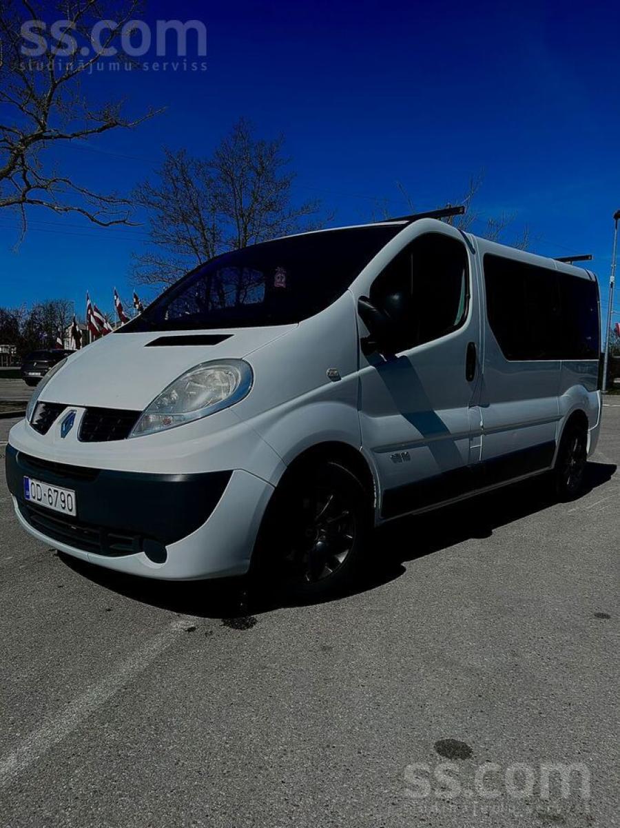 Balts Renault Trafic 2008 Rīga, ar dzinēja tilpumu 2.00 L un nobraukumu 383 tūkst. km par 5000 €, foto 1 vietnē AUTOMOTO.COM.LV