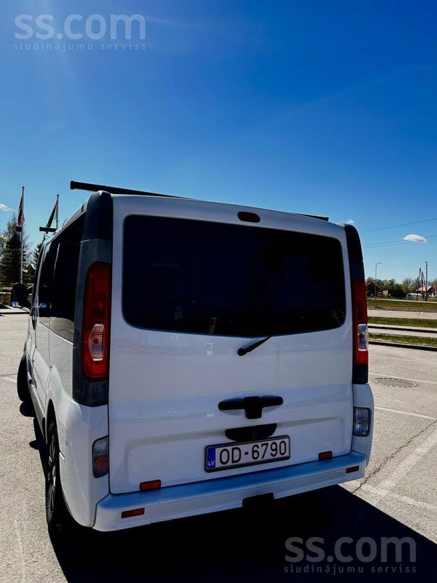 Balts Renault Trafic 2008 Rīga, ar dzinēja tilpumu 2.00 L un nobraukumu 383 tūkst. km par 5000 €, foto 4 vietnē AUTOMOTO.COM.LV