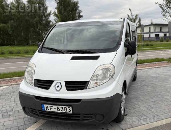 Белый Рено Трафик 2008 в Елгава, объемом двигателя 2.00 л и пробегом 341 тыс. км за 4600 €, фото 3 на AUTOMOTO.COM.LV