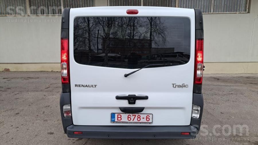 Balts Renault Trafic 2009 Ogre, ar dzinēja tilpumu 2.50 L un nobraukumu 270 tūkst. km par 7250 €, foto 7 vietnē AUTOMOTO.COM.LV