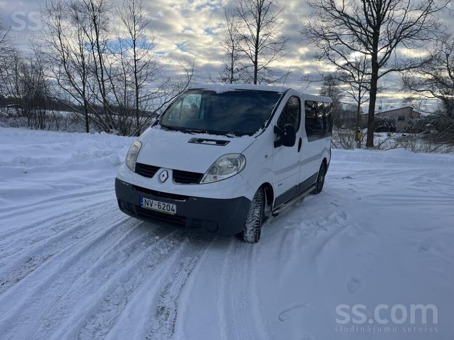 Balts Renault Trafic 2009 Liepāja, ar dzinēja tilpumu 2.50 L un nobraukumu 334 tūkst. km par 7200 €, foto 1 vietnē AUTOMOTO.COM.LV