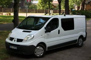 White Renault Trafic 2009 in Marupe, with an engine capacity of 2.00 L and mileage of 130 thousand km for 6450 €, photo 4 on AUTOMOTO.COM.LV