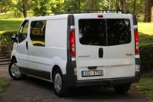 White Renault Trafic 2009 in Marupe, with an engine capacity of 2.00 L and mileage of 130 thousand km for 6450 €, photo 5 on AUTOMOTO.COM.LV
