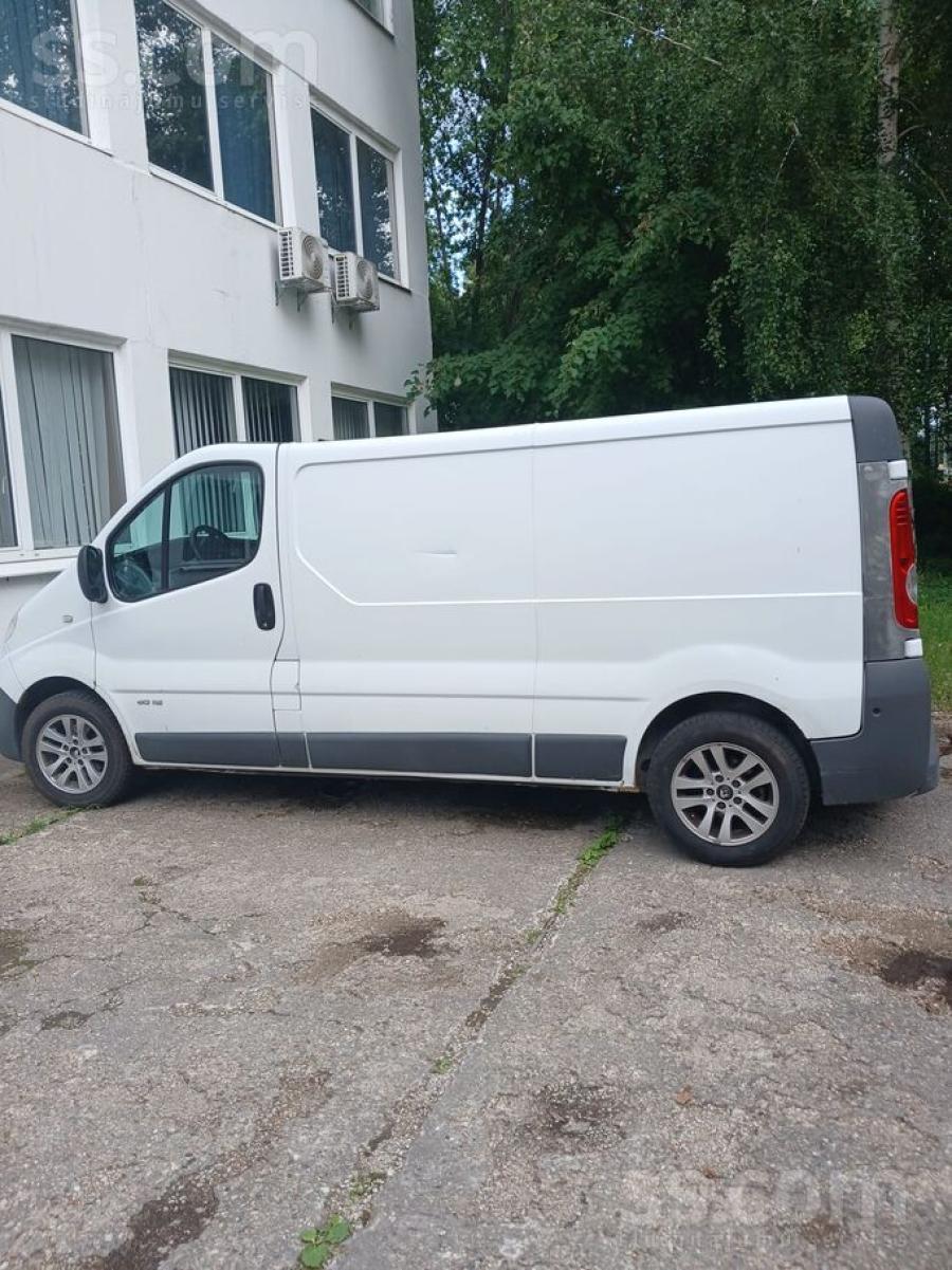 Balts Renault Trafic 2009 Rīga, ar dzinēja tilpumu 2.00 L un nobraukumu 174 tūkst. km par 5500 €, foto 1 vietnē AUTOMOTO.COM.LV