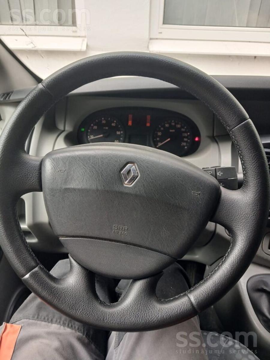 Balts Renault Trafic 2009 Rīga, ar dzinēja tilpumu 2.00 L un nobraukumu 174 tūkst. km par 5500 €, foto 8 vietnē AUTOMOTO.COM.LV