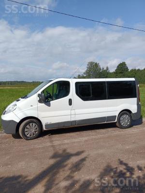 White Renault Trafic 2009 in Saldus, with an engine capacity of 1.90 L and mileage of 290 thousand km for 4500 €, photo  on AUTOMOTO.COM.LV
