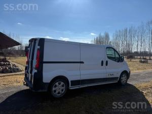 Balts Renault Trafic 2009 Tukums, ar dzinēja tilpumu 2.00 L un nobraukumu 349 tūkst. km par 4550 €, foto 5 vietnē AUTOMOTO.COM.LV