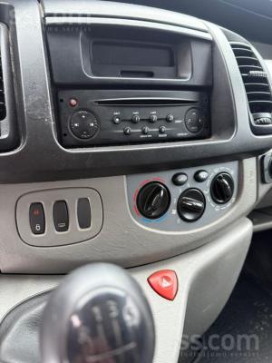 Balts Renault Trafic 2009 Tukums, ar dzinēja tilpumu 2.00 L un nobraukumu 349 tūkst. km par 4550 €, foto 6 vietnē AUTOMOTO.COM.LV