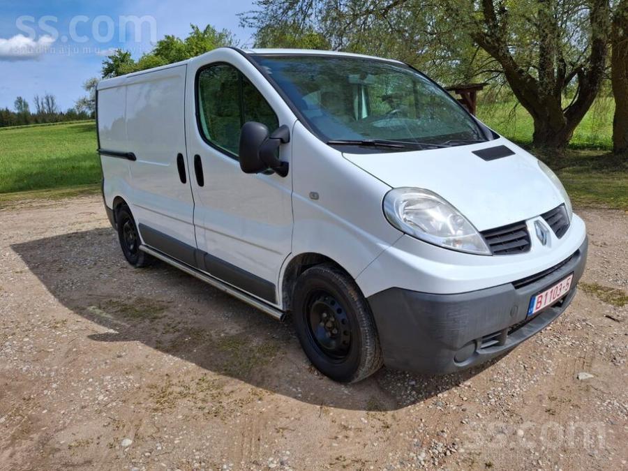 Balts Renault Trafic 2010 Tukums, ar dzinēja tilpumu 2.00 L un nobraukumu 329 tūkst. km par 2990 €, foto 1 vietnē AUTOMOTO.COM.LV