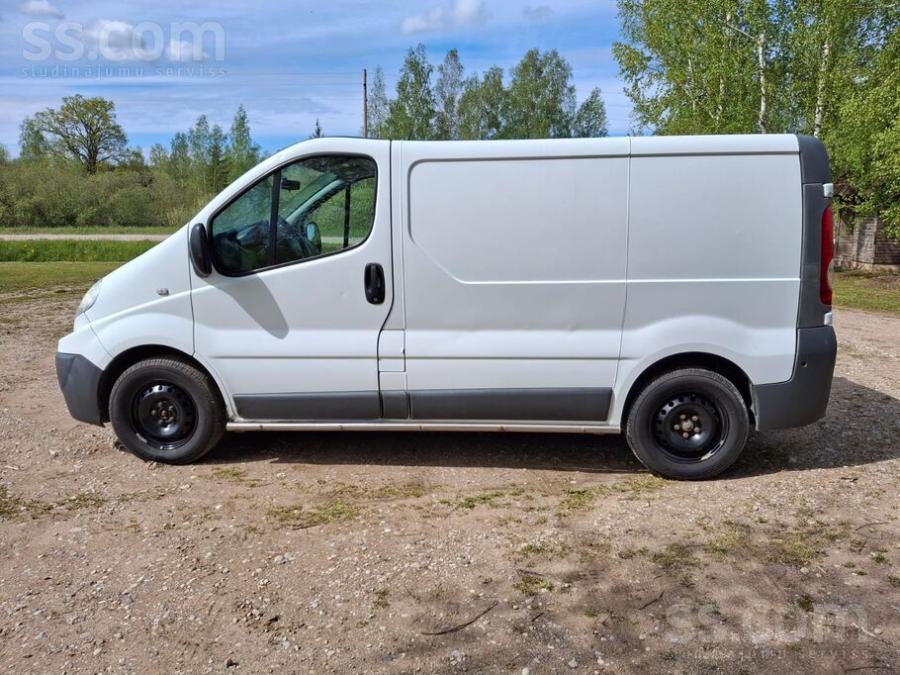 Balts Renault Trafic 2010 Tukums, ar dzinēja tilpumu 2.00 L un nobraukumu 329 tūkst. km par 2990 €, foto 5 vietnē AUTOMOTO.COM.LV