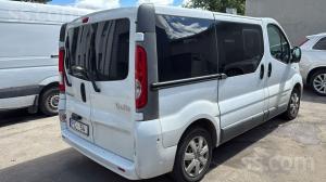 Balts Renault Trafic 2010 Rīga, ar dzinēja tilpumu 2.00 L un nobraukumu 246 tūkst. km par 4000 €, foto 5 vietnē AUTOMOTO.COM.LV