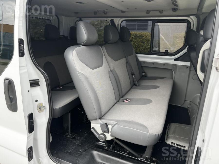 Balts Renault Trafic 2010 Rīga, ar dzinēja tilpumu 2.00 L un nobraukumu 246 tūkst. km par 5990 €, foto 12 vietnē AUTOMOTO.COM.LV