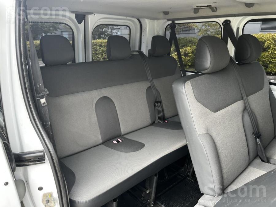 Balts Renault Trafic 2010 Rīga, ar dzinēja tilpumu 2.00 L un nobraukumu 246 tūkst. km par 5990 €, foto 13 vietnē AUTOMOTO.COM.LV