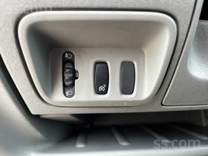 Balts Renault Trafic 2010 Rīga, ar dzinēja tilpumu 2.00 L un nobraukumu 246 tūkst. km par 5990 €, foto 20 vietnē AUTOMOTO.COM.LV