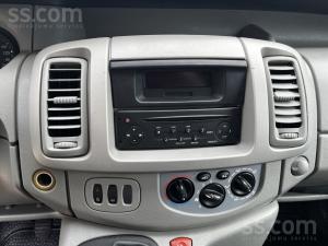 Balts Renault Trafic 2010 Rīga, ar dzinēja tilpumu 2.00 L un nobraukumu 246 tūkst. km par 5990 €, foto 23 vietnē AUTOMOTO.COM.LV