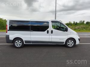 White Renault Trafic 2010 in Riga, with an engine capacity of 2.50 L and mileage of 359 thousand km for 8700 €, photo 6 on AUTOMOTO.COM.LV