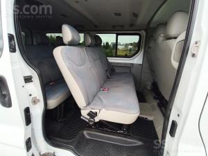 White Renault Trafic 2010 in Riga, with an engine capacity of 2.50 L and mileage of 359 thousand km for 8700 €, photo 9 on AUTOMOTO.COM.LV