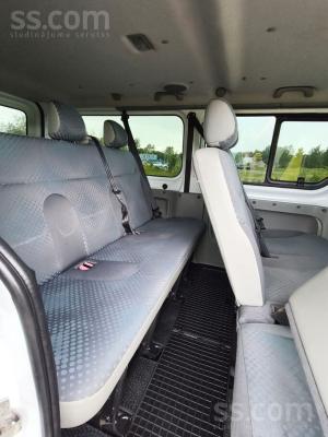 White Renault Trafic 2010 in Riga, with an engine capacity of 2.50 L and mileage of 359 thousand km for 8700 €, photo 10 on AUTOMOTO.COM.LV