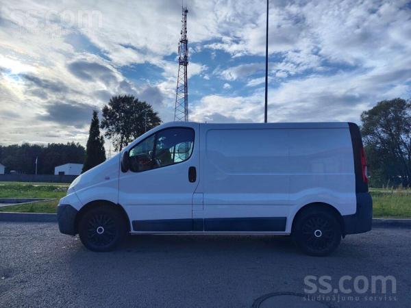 Balts Renault Trafic 2010 Rīga, ar dzinēja tilpumu 2.00 L un nobraukumu 250 tūkst. km par 6000 €, foto 1 vietnē AUTOMOTO.COM.LV