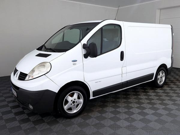 Balts Renault Trafic 2011 Tallina, ar dzinēja tilpumu 2.00 L un nobraukumu 311 tūkst. km par 3399 €, foto 2 vietnē AUTOMOTO.COM.LV