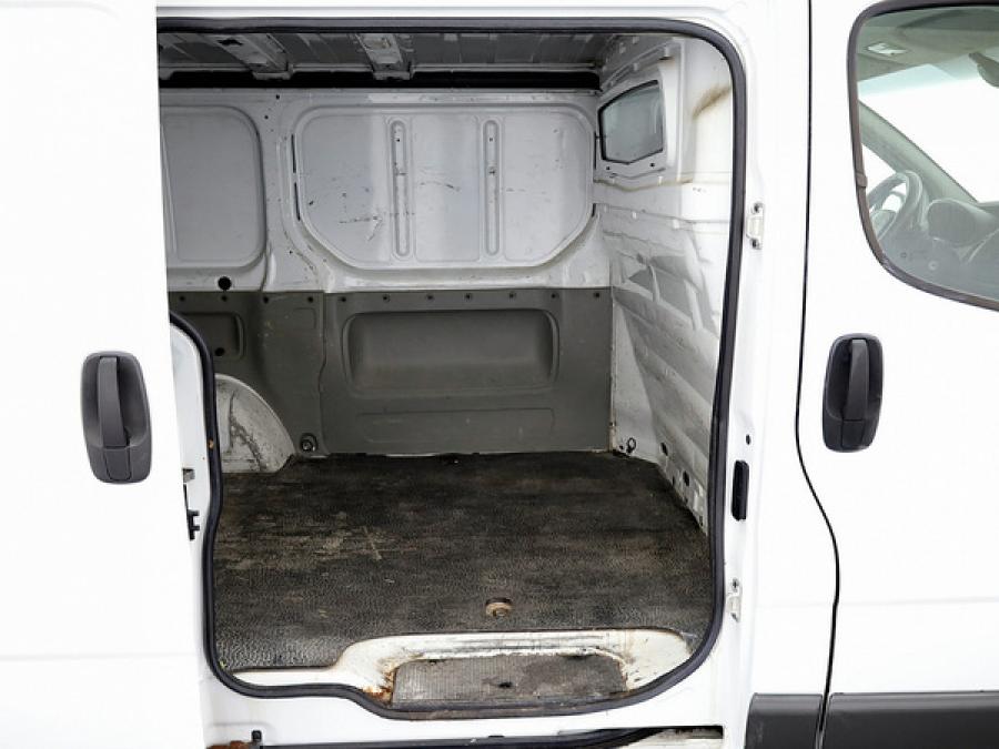 Balts Renault Trafic 2011 Tallina, ar dzinēja tilpumu 2.00 L un nobraukumu 311 tūkst. km par 3399 €, foto 8 vietnē AUTOMOTO.COM.LV