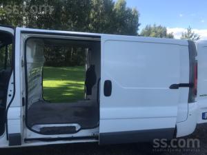 White Renault Trafic 2011 in Riga, with an engine capacity of 2.00 L and mileage of 0 thousand km for 5150 €, photo 11 on AUTOMOTO.COM.LV