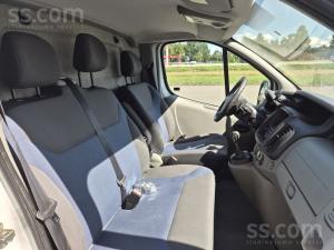 Balts Renault Trafic 2011 Rīga, ar dzinēja tilpumu 2.00 L un nobraukumu 268 tūkst. km par 6550 €, foto 14 vietnē AUTOMOTO.COM.LV
