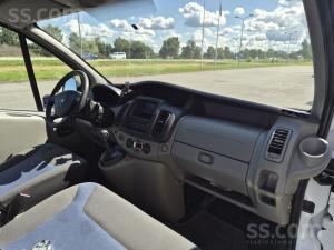 Balts Renault Trafic 2011 Rīga, ar dzinēja tilpumu 2.00 L un nobraukumu 268 tūkst. km par 6550 €, foto 15 vietnē AUTOMOTO.COM.LV