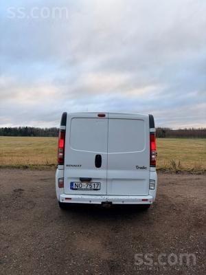 Balts Renault Trafic 2012 Talsi, ar dzinēja tilpumu 2.00 L un nobraukumu 294 tūkst. km par 4200 €, foto 10 vietnē AUTOMOTO.COM.LV