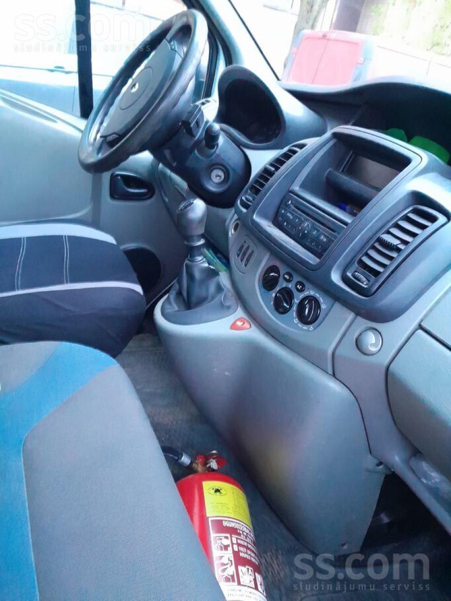 Balts Renault Trafic 2012 Daugavpils, ar dzinēja tilpumu 2.00 L un nobraukumu 139 tūkst. km par 5600 €, foto 5 vietnē AUTOMOTO.COM.LV
