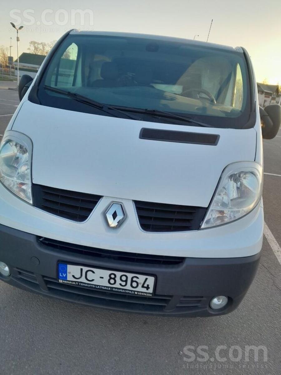 Balts Renault Trafic 2012 Daugavpils, ar dzinēja tilpumu 2.00 L un nobraukumu 139 tūkst. km par 5600 €, foto 6 vietnē AUTOMOTO.COM.LV