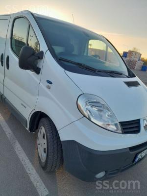 Balts Renault Trafic 2012 Daugavpils, ar dzinēja tilpumu 2.00 L un nobraukumu 139 tūkst. km par 5600 €, foto 8 vietnē AUTOMOTO.COM.LV
