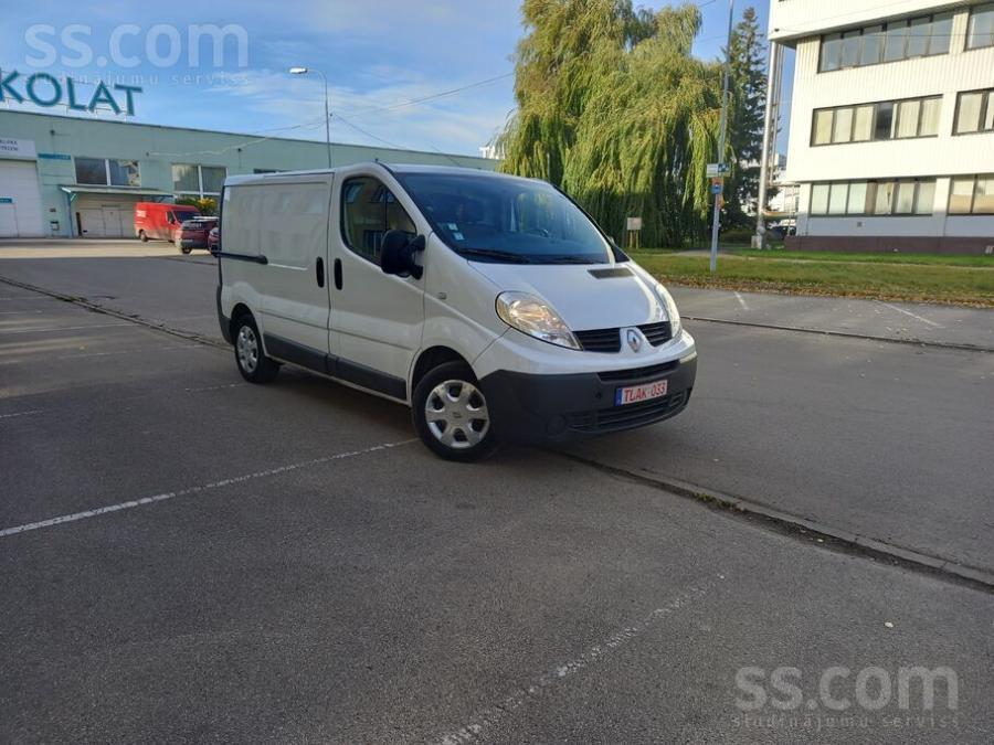 White Renault Trafic 2012 in Riga, with an engine capacity of 2.00 L and mileage of 0 thousand km for 6000 €, photo 4 on AUTOMOTO.COM.LV