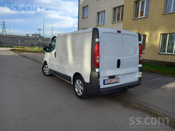 Balts Renault Trafic 2012 Rīga, ar dzinēja tilpumu 2.00 L un nobraukumu 0 tūkst. km par 6000 €, foto 4 vietnē AUTOMOTO.COM.LV