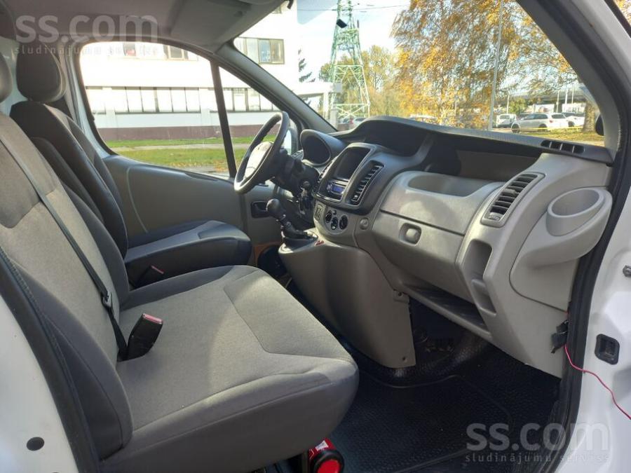 White Renault Trafic 2012 in Riga, with an engine capacity of 2.00 L and mileage of 0 thousand km for 6000 €, photo 13 on AUTOMOTO.COM.LV