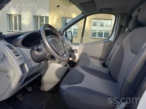 White Renault Trafic 2012 in Riga, with an engine capacity of 2.00 L and mileage of 0 thousand km for 6000 €, photo 15 on AUTOMOTO.COM.LV