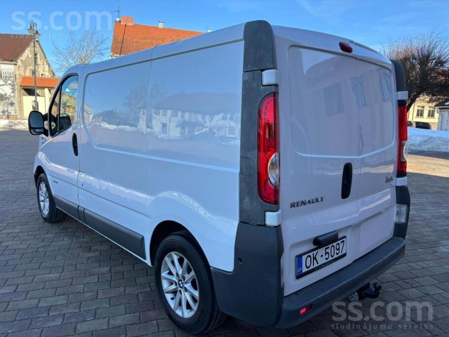 Balts Renault Trafic 2012 Bauska, ar dzinēja tilpumu 2.00 L un nobraukumu 0 tūkst. km par 3990 €, foto 6 vietnē AUTOMOTO.COM.LV