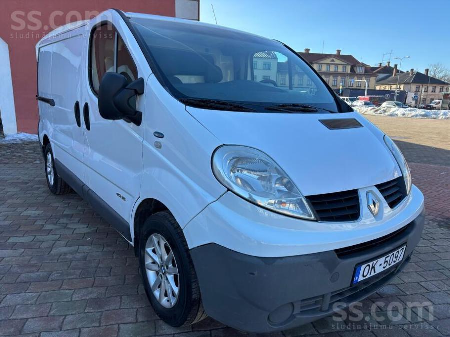 Balts Renault Trafic 2012 Bauska, ar dzinēja tilpumu 2.00 L un nobraukumu 0 tūkst. km par 3990 €, foto 10 vietnē AUTOMOTO.COM.LV