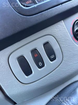 Balts Renault Trafic 2012 Bauska, ar dzinēja tilpumu 2.00 L un nobraukumu 0 tūkst. km par 3990 €, foto 24 vietnē AUTOMOTO.COM.LV